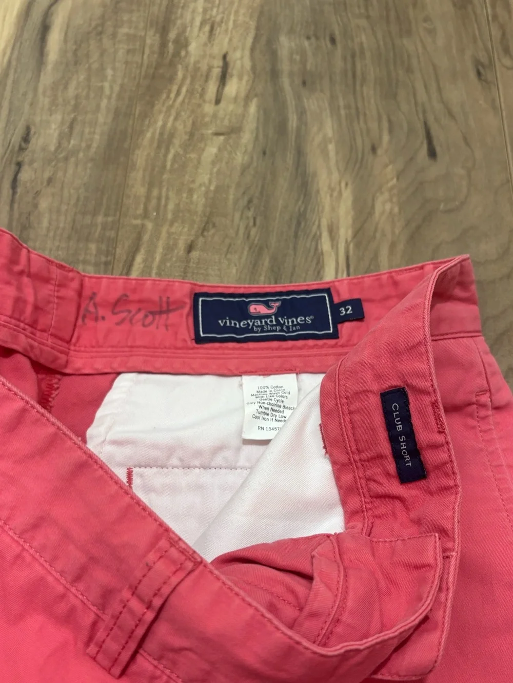 Vineyard Vines | Shorts | Vineyard Vines Mens Cargo Shorts Pink | Poshmark